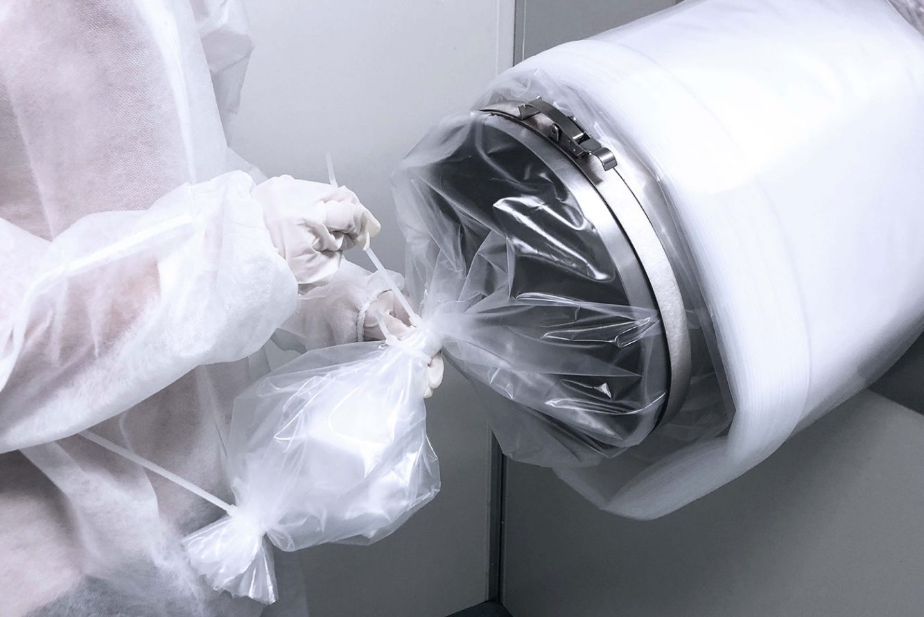 Continuous Liner for a Cleanroom Partition